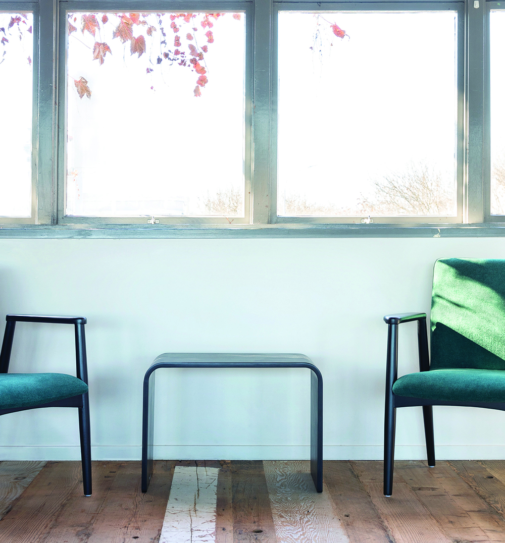 KONFURB LINK TABLE :: Experienced Office Furniture